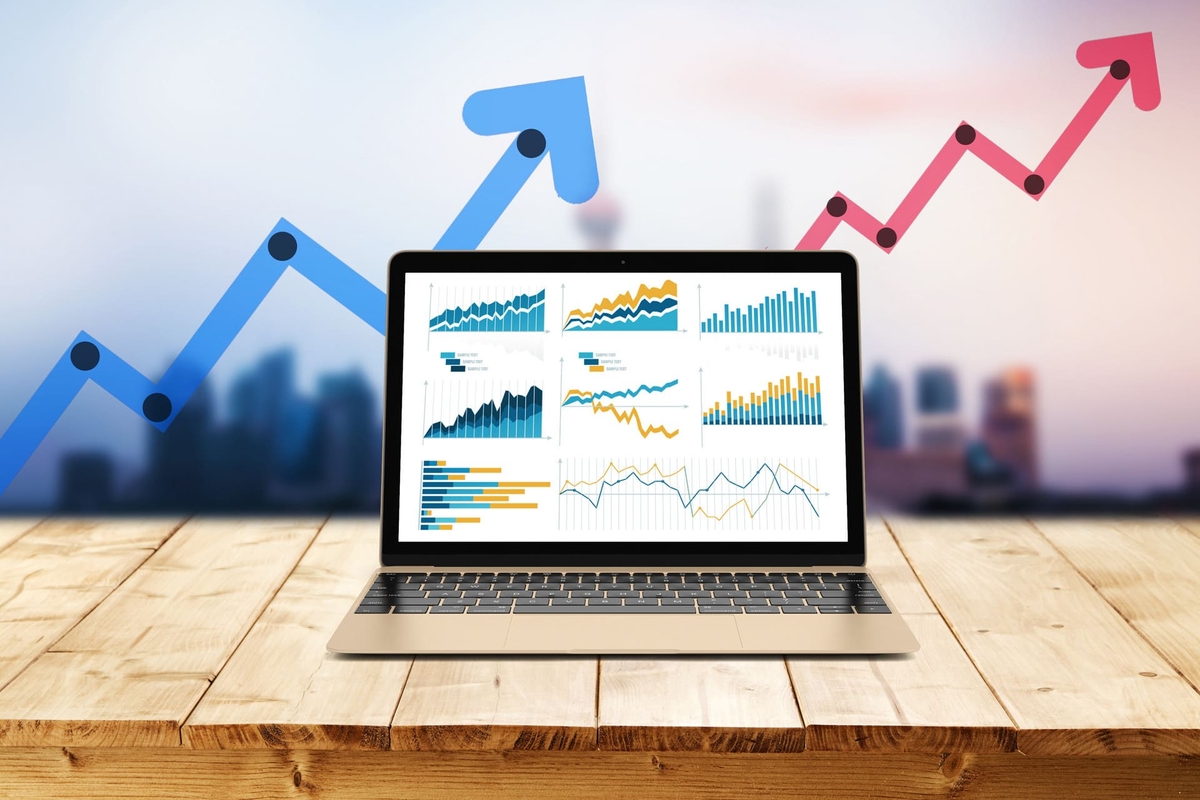 Explore Data Dashboard Examples and Best Practices